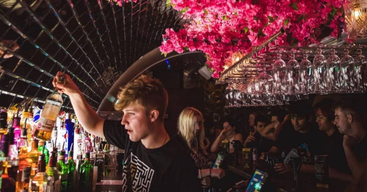 LABYRINTH - Welcome to Bath