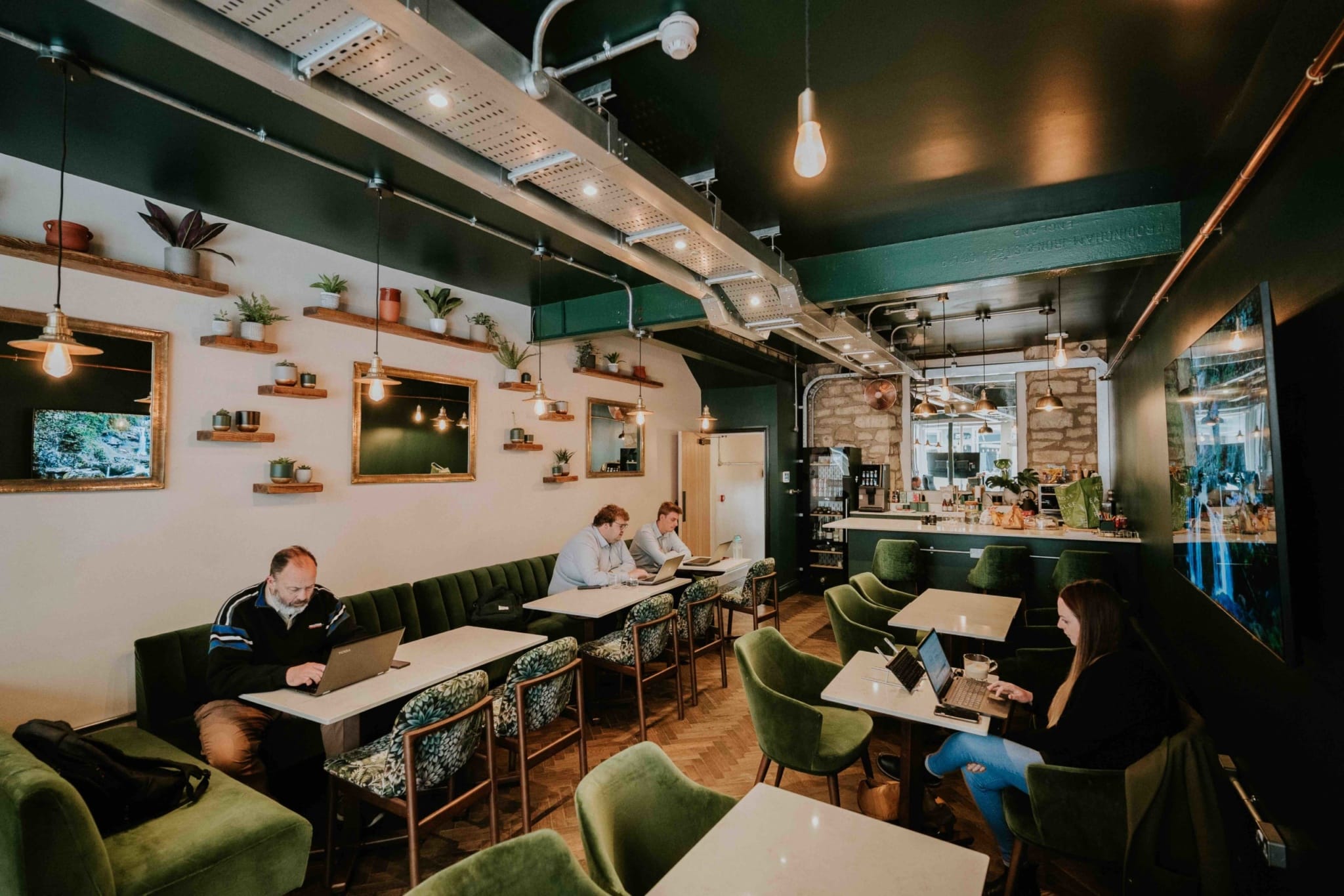 RENGEN HOUSE - Welcome to Bath